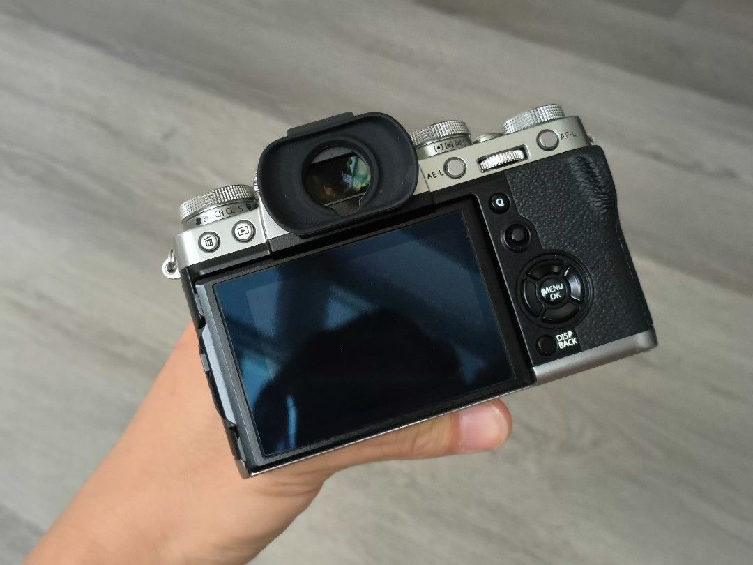 Fujifilm XT-3 + KIT LENS, Photography, Cameras on Carousell