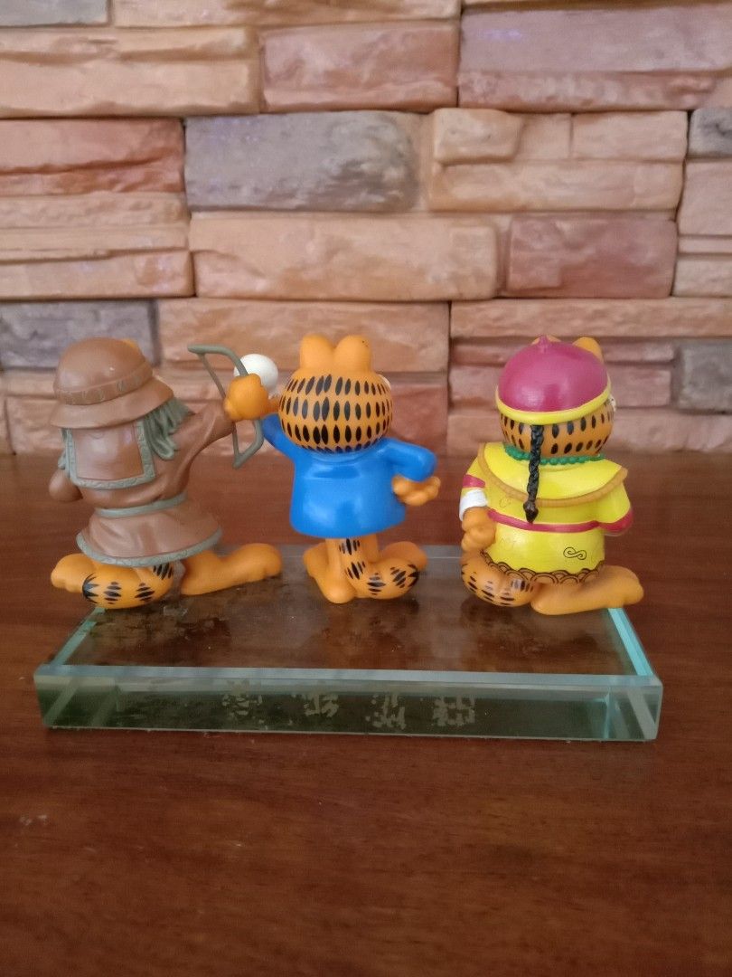 GARFIELD FIGURES, BUNDLE SET, 3-4 INCHES, Hobbies & Toys, Toys & Games ...