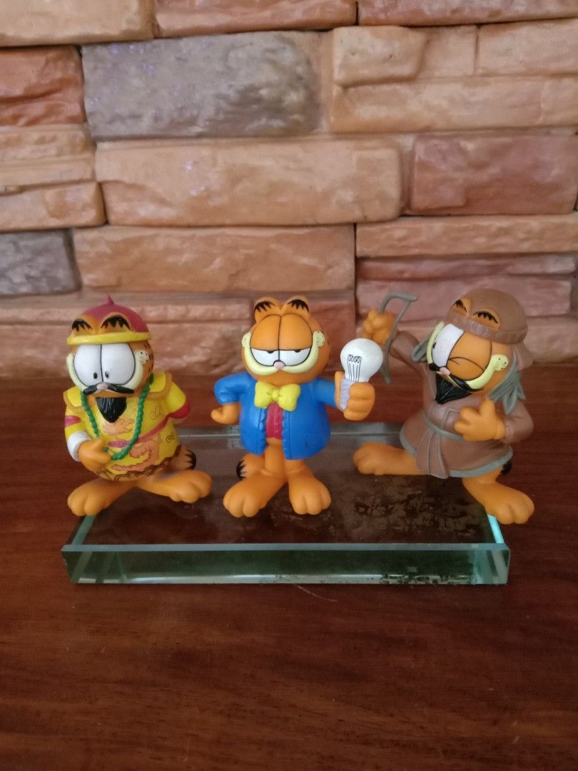 GARFIELD FIGURES, BUNDLE SET, 3-4 INCHES, Hobbies & Toys, Toys & Games ...