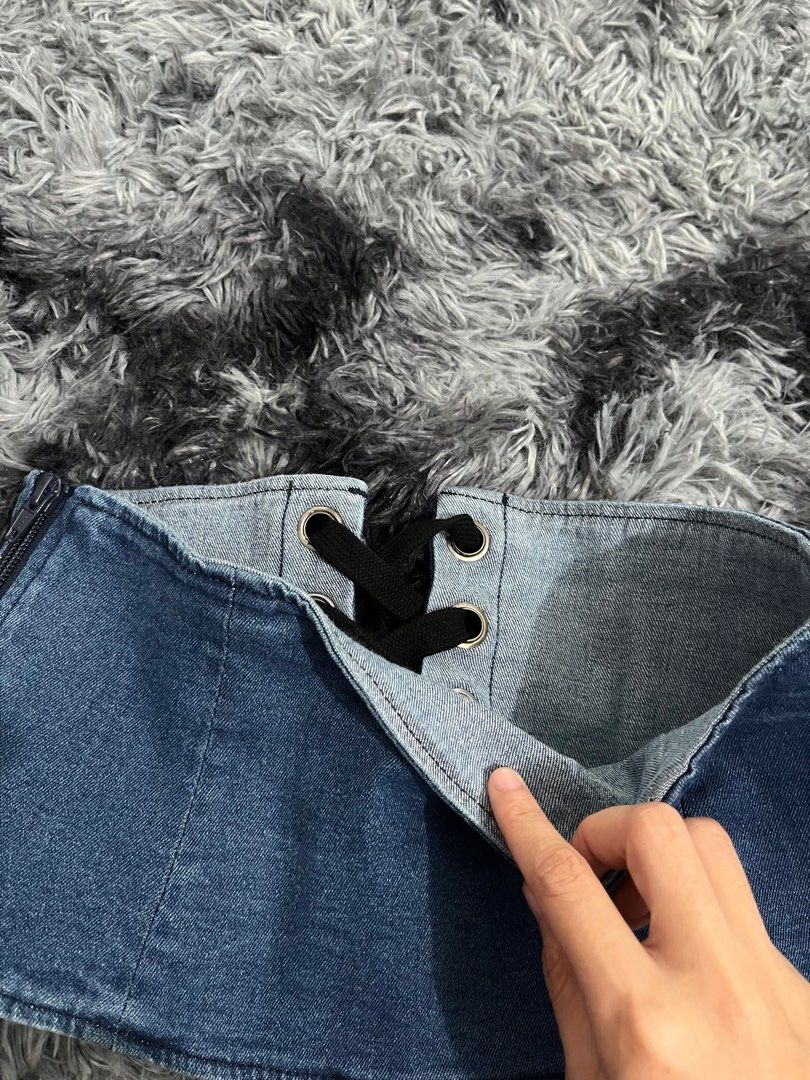 GU Y2k tube/corset belt (Denim), Women's Fashion, Tops, Others Tops on Carousell