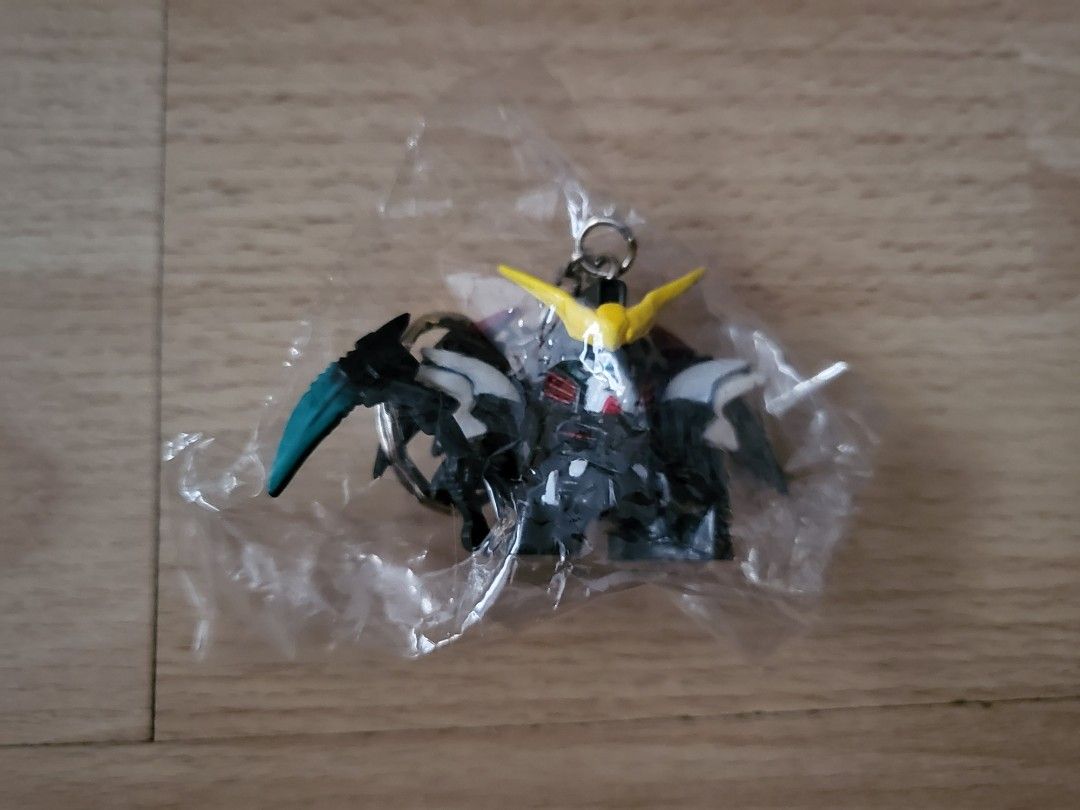 Gundam wing zero and Gundam deathscythe keychain, Hobbies & Toys, Toys ...