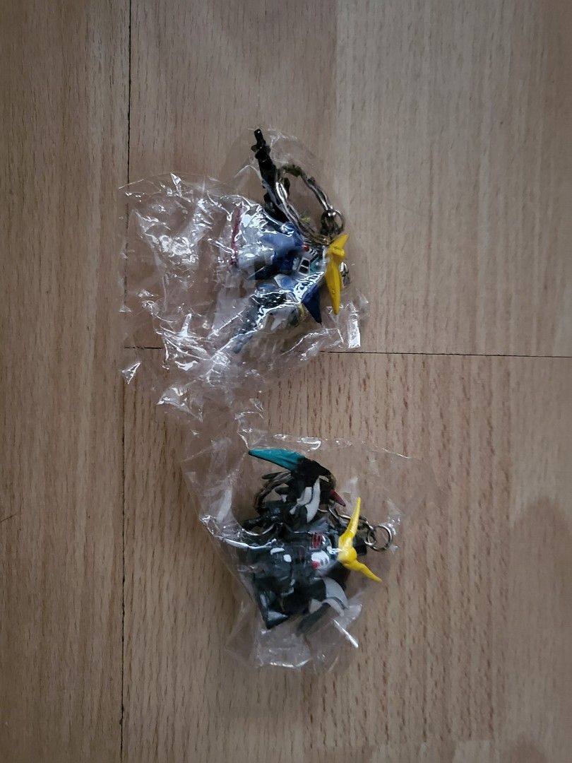Gundam wing zero and Gundam deathscythe keychain, Hobbies & Toys, Toys ...