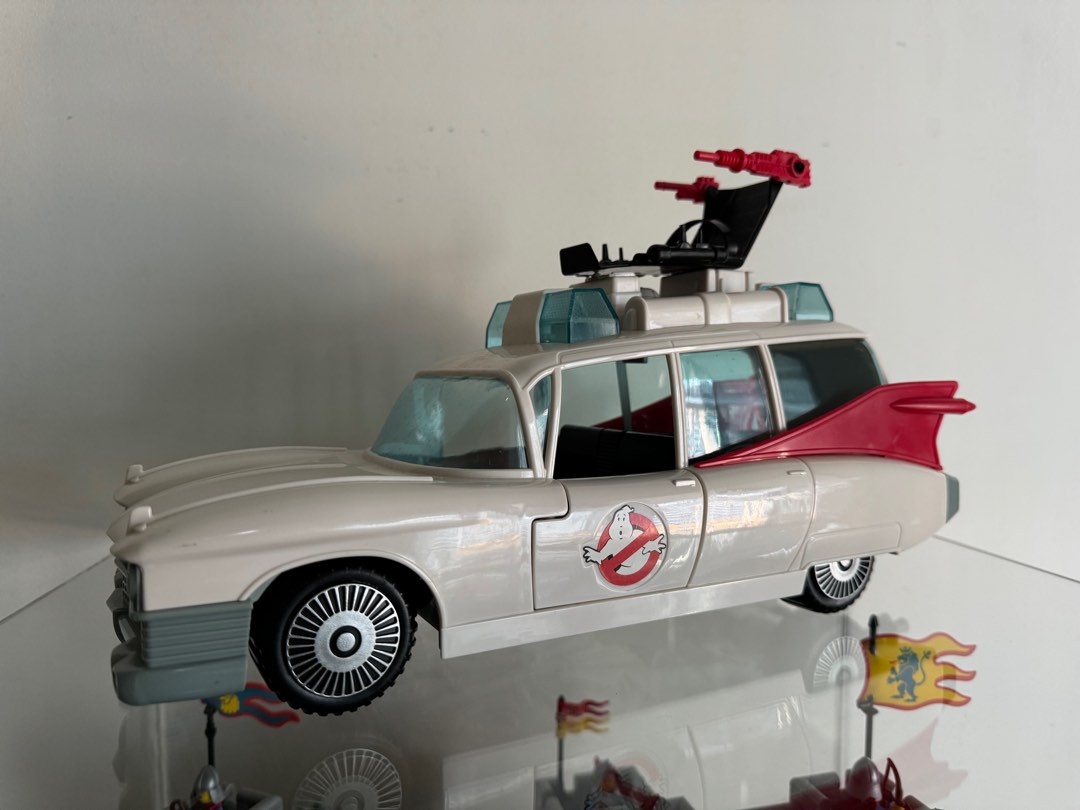 Hasbro Ghostbusters Ecto-1, Hobbies & Toys, Toys & Games on Carousell