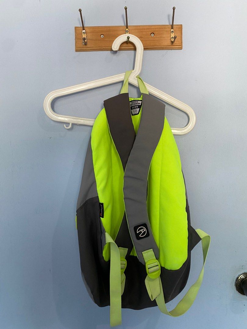 Hawk Backpack Neon Green/Gray, Men's Fashion, Bags, Backpacks on Carousell