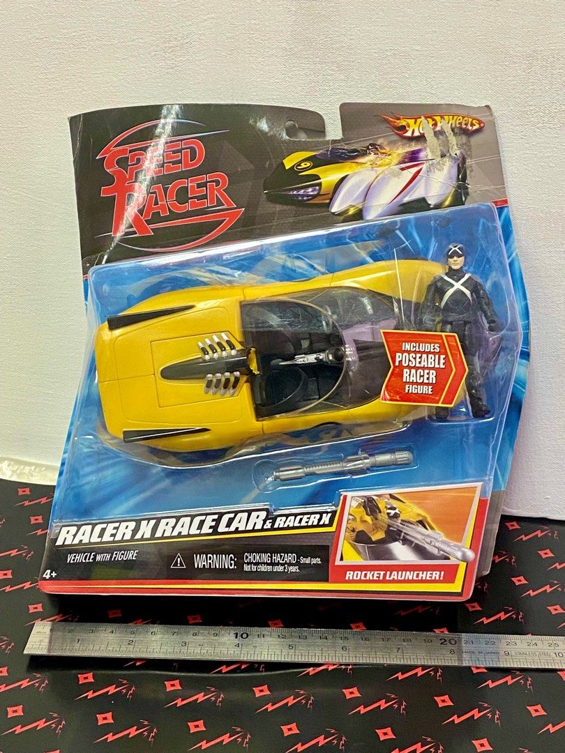 Hot Wheels Vintage Speed Racer with Poseable Racer Figure & Sawblade ...