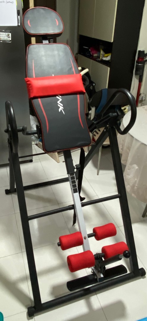 Inversion table, Sports Equipment, Exercise & Fitness, Cardio & Fitness ...