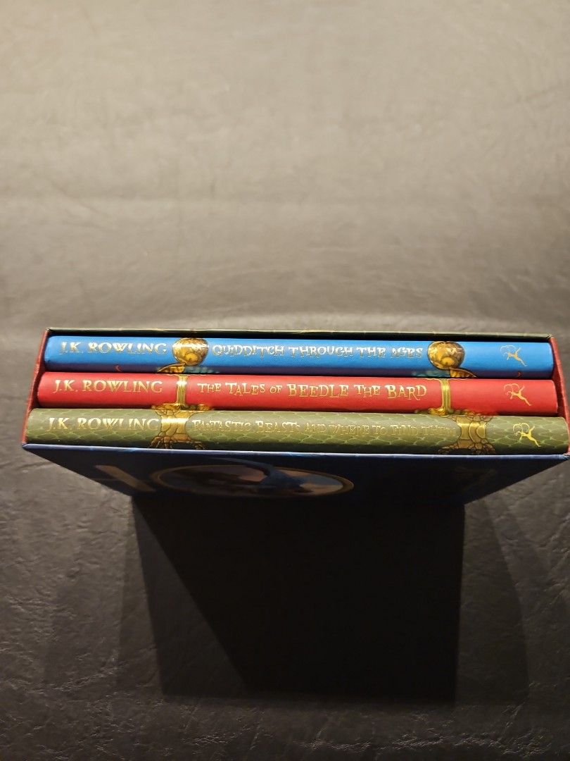 JK Rowling Hogwarts Library: Quidditch Through the ages, Fantastic ...