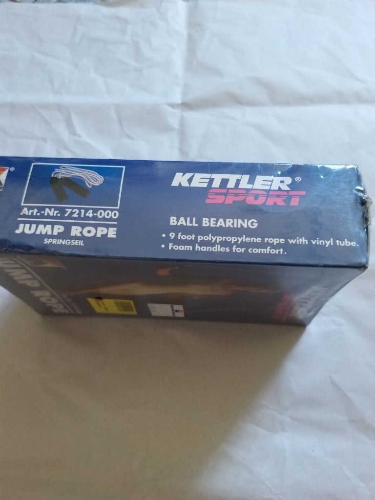 Kettler Jump Rope (9 foot polypropylene rope with vinyl tube and foam ...