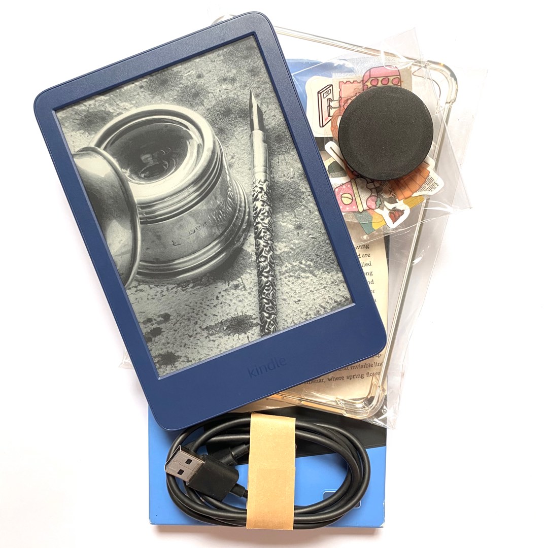 Kindle Basic 2022 (11th Generation) (4), Mobile Phones & Gadgets, E ...