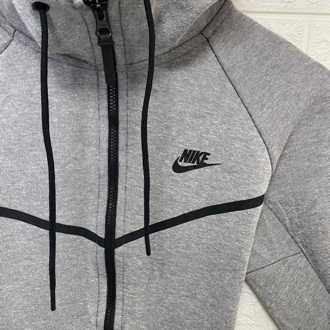 LIGHT GRAY NIKE TECH FLEECE JACKET, Men's Fashion, Coats, Jackets and ...