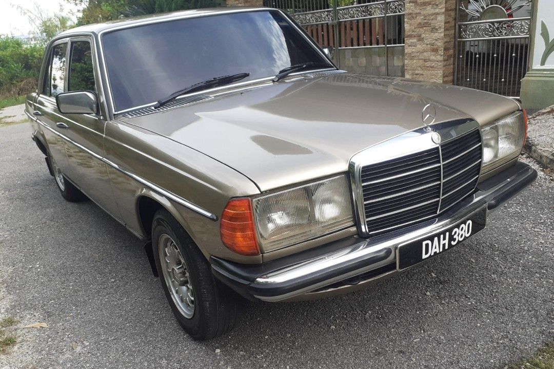 Mercedes Benz W123 230E 1985, Cars, Cars for Sale on Carousell