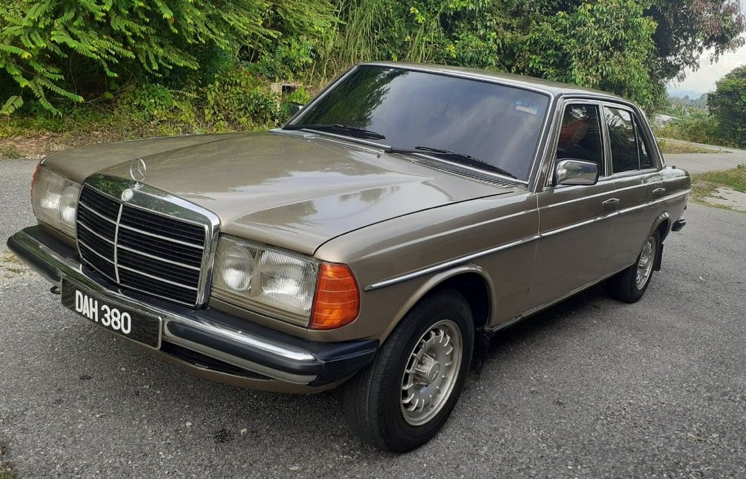 Mercedes Benz W123 230E 1985, Cars, Cars for Sale on Carousell