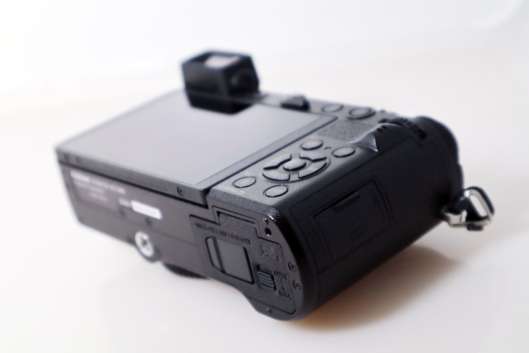 Pansonic DC-GX9 Lumix GX9, Photography, Cameras on Carousell