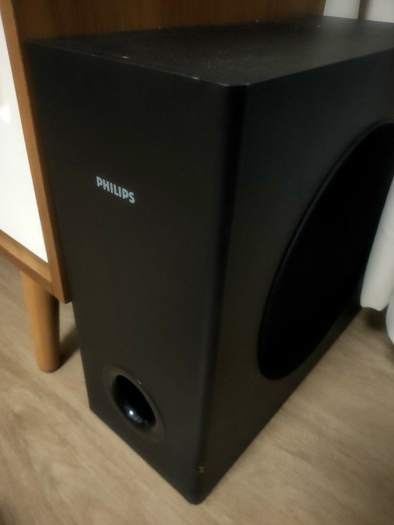 Philips subwoofer, Audio, Soundbars, Speakers & Amplifiers on Carousell