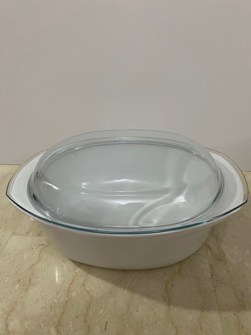 Pyroflam cookware large crockpot, Furniture & Home Living, Kitchenware ...