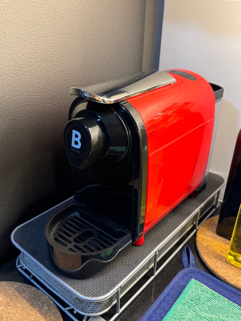 Red B Coffee Machine with Pods container, TV & Home Appliances, Kitchen ...