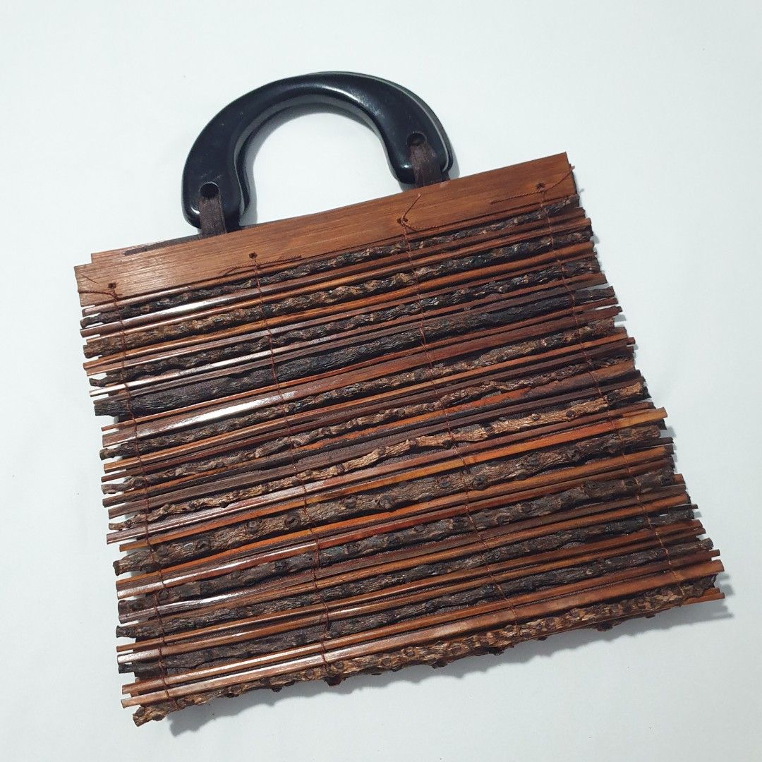 Tas Etnik Kayu, Barang Mewah, Tas & Dompet di Carousell
