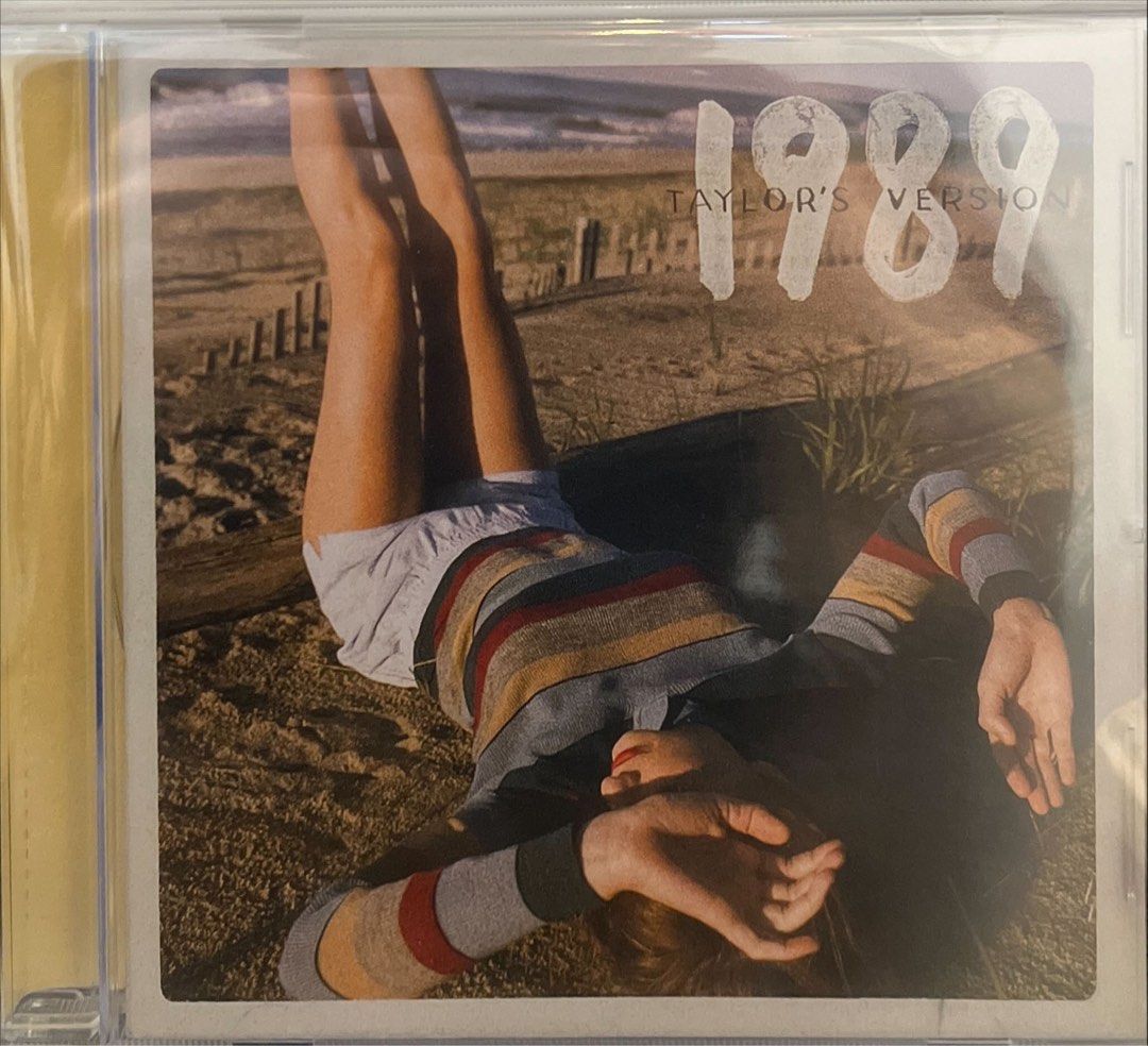 Taylor Swift: 1989 Taylor’s Version Deluxe Extra 5 Bonus Tracks with 5 ...
