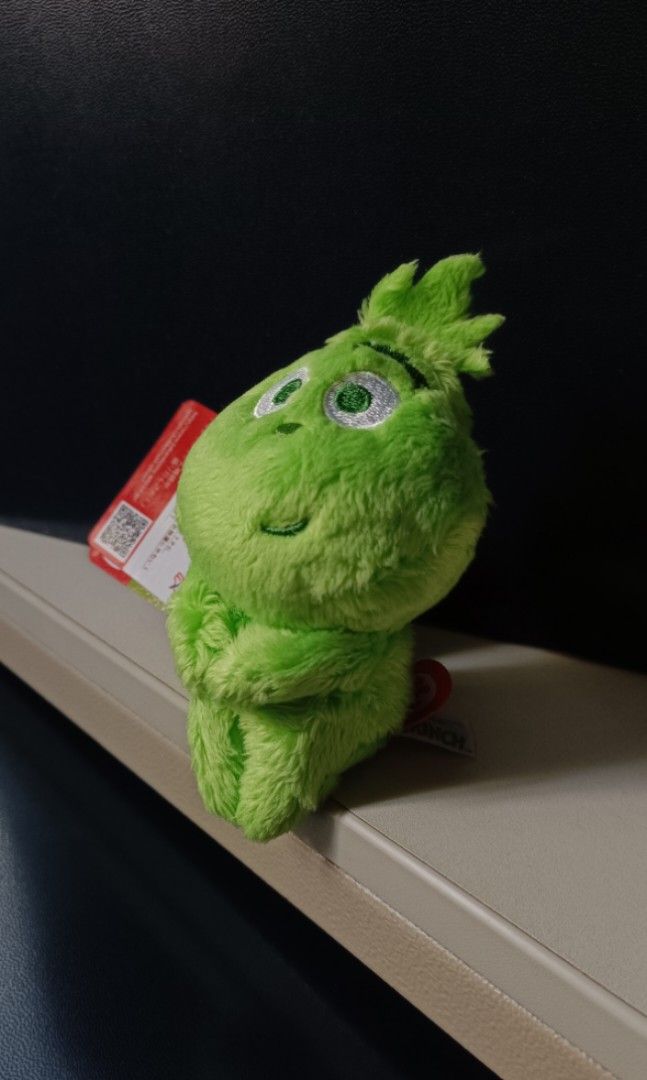 The Grinch Plushie, Hobbies & Toys, Toys & Games on Carousell
