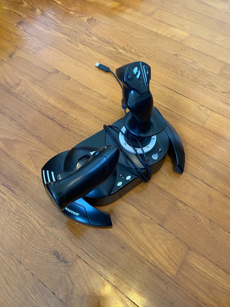 Thrustmaster T-Flight HOTAS One Flight Stick, Video Gaming, Gaming ...