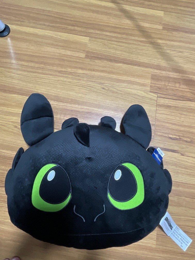 Toothless, Hobbies & Toys, Toys & Games on Carousell