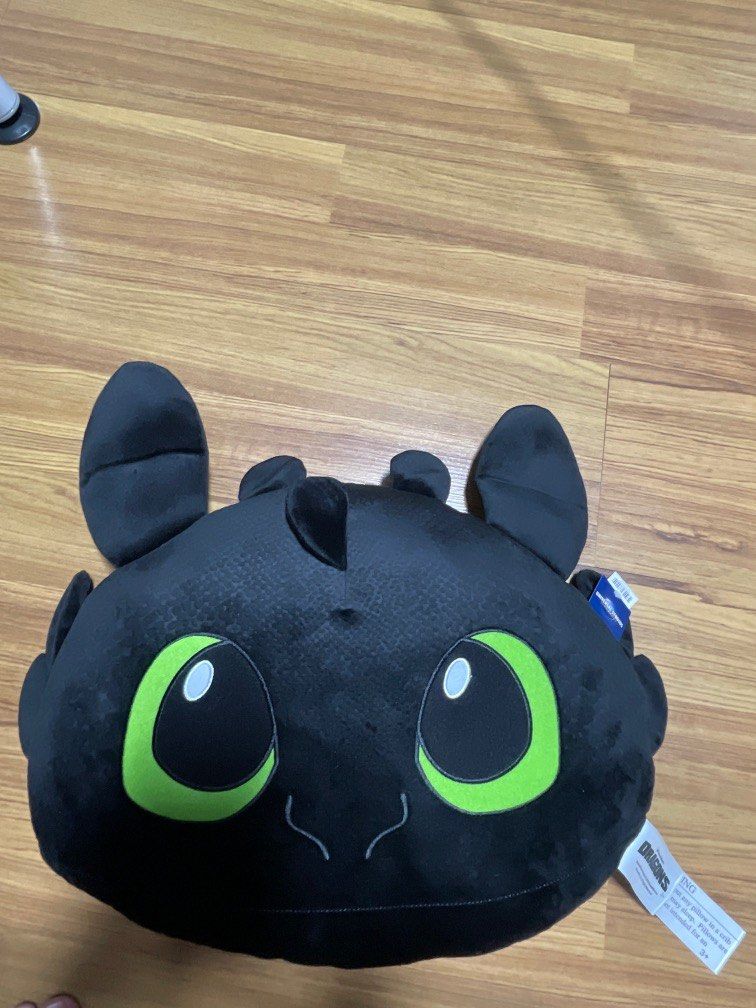 Toothless, Hobbies & Toys, Toys & Games on Carousell