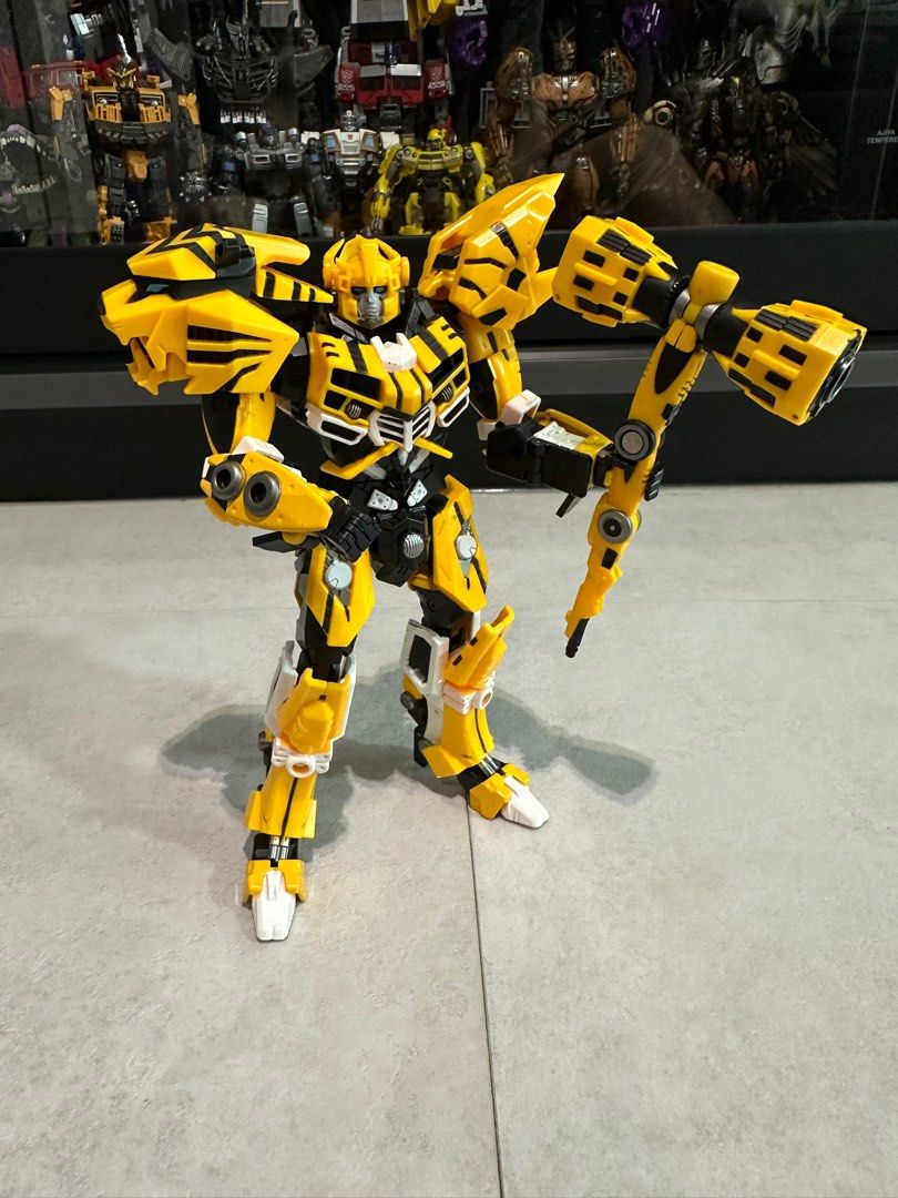 Transformer T-beast bumblebee te transform element hornet toger ...