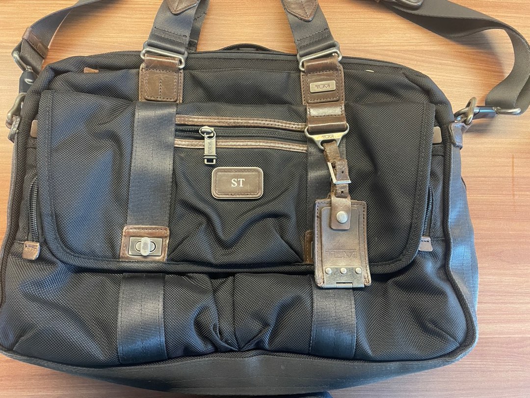 Tumi laptop bag briefcase authentic change initial for free , Men's ...