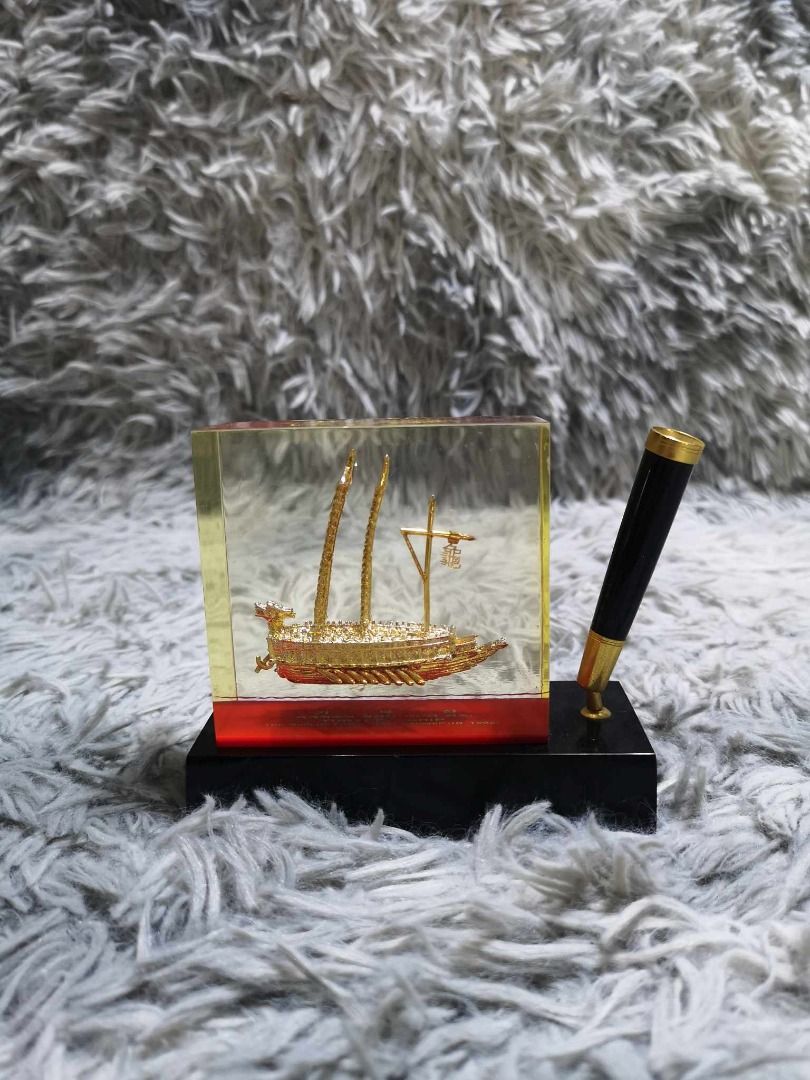 Turtle Ship Pen Stand, Furniture & Home Living, Office Furniture ...