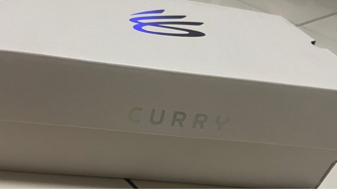 Under Armour curry box, Men's Fashion, Watches & Accessories, Accessory ...