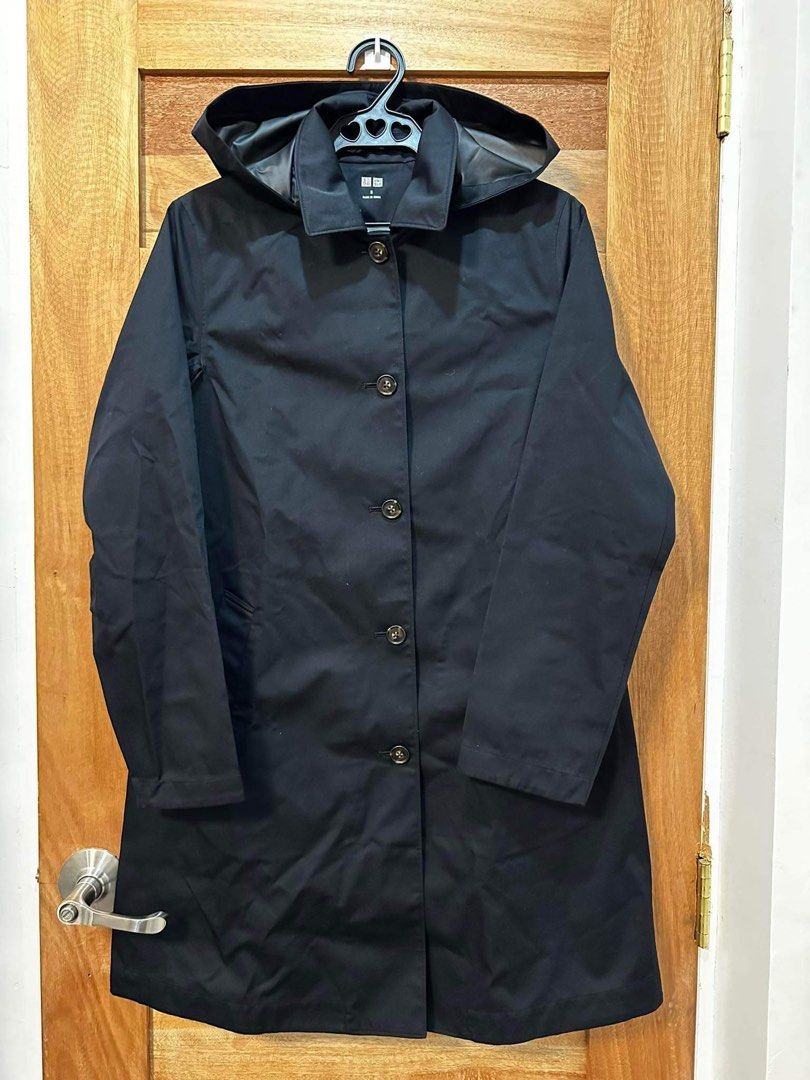 Uniqlo Coat with Detachable Hood, Women's Fashion, Coats, Jackets and ...