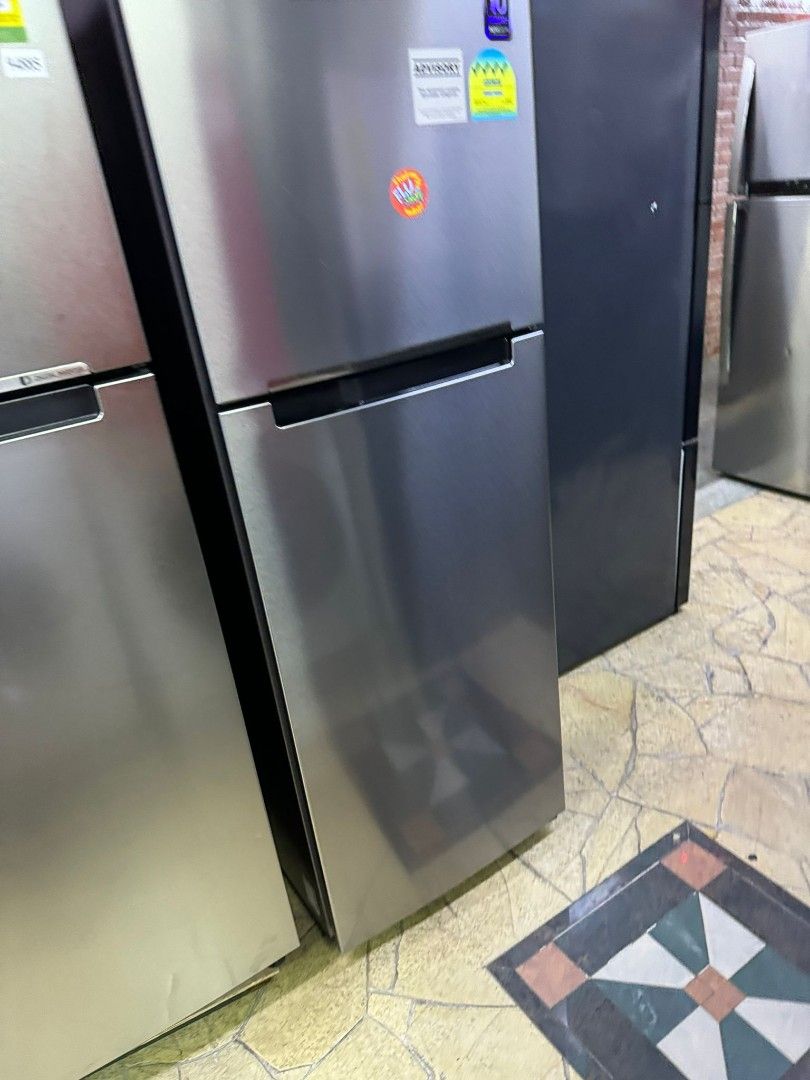 Used samsumg 4 ticks energy saving fridge 322L, TV & Home Appliances ...
