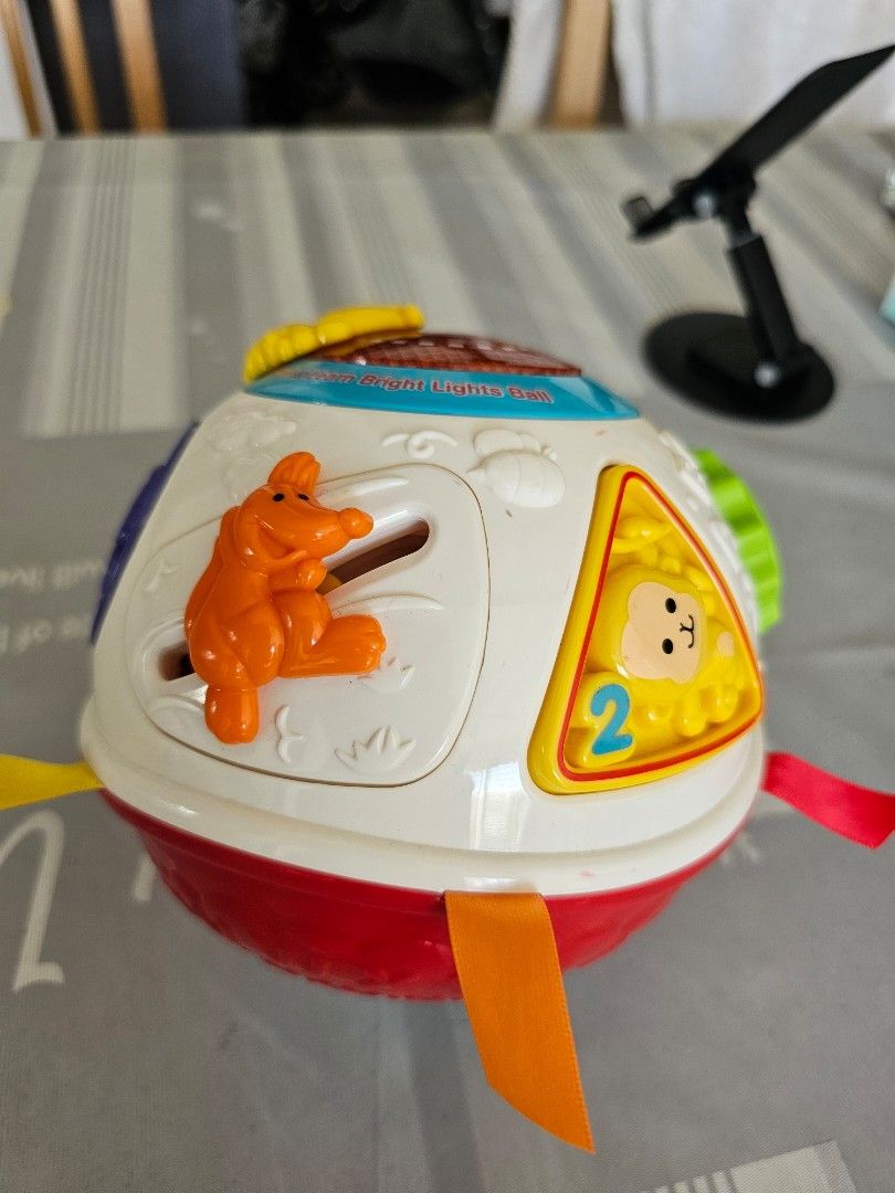 vtech wiggle and crawl ball, Babies & Kids, Infant Playtime on Carousell