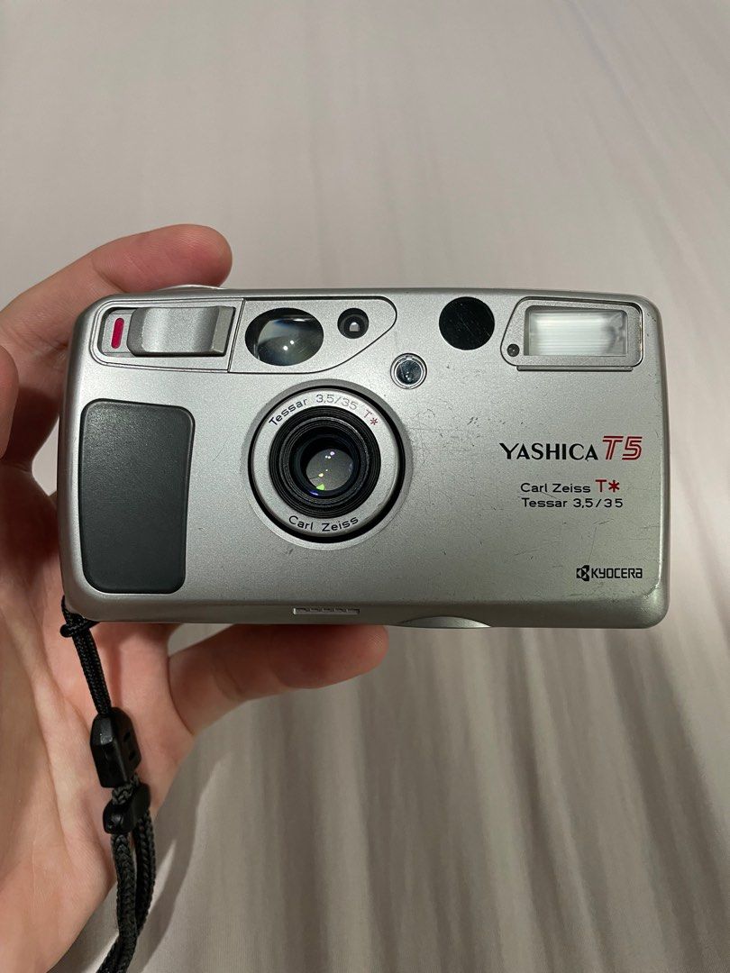 Yashica T5, Photography, Cameras on Carousell