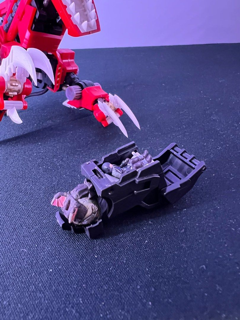 Zoids HMM Genobreaker Raven, Hobbies & Toys, Toys & Games on Carousell