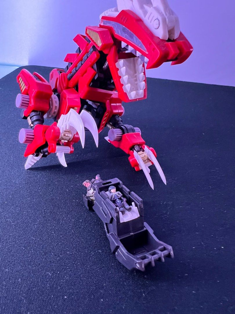 Zoids HMM Genobreaker Raven, Hobbies & Toys, Toys & Games on Carousell