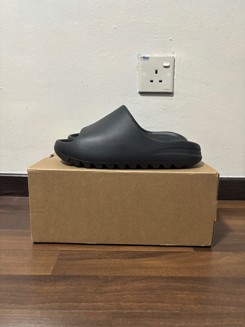 adidas Yeezy "Onyx" slides, Men's Fashion, Footwear, Flipflops and ...