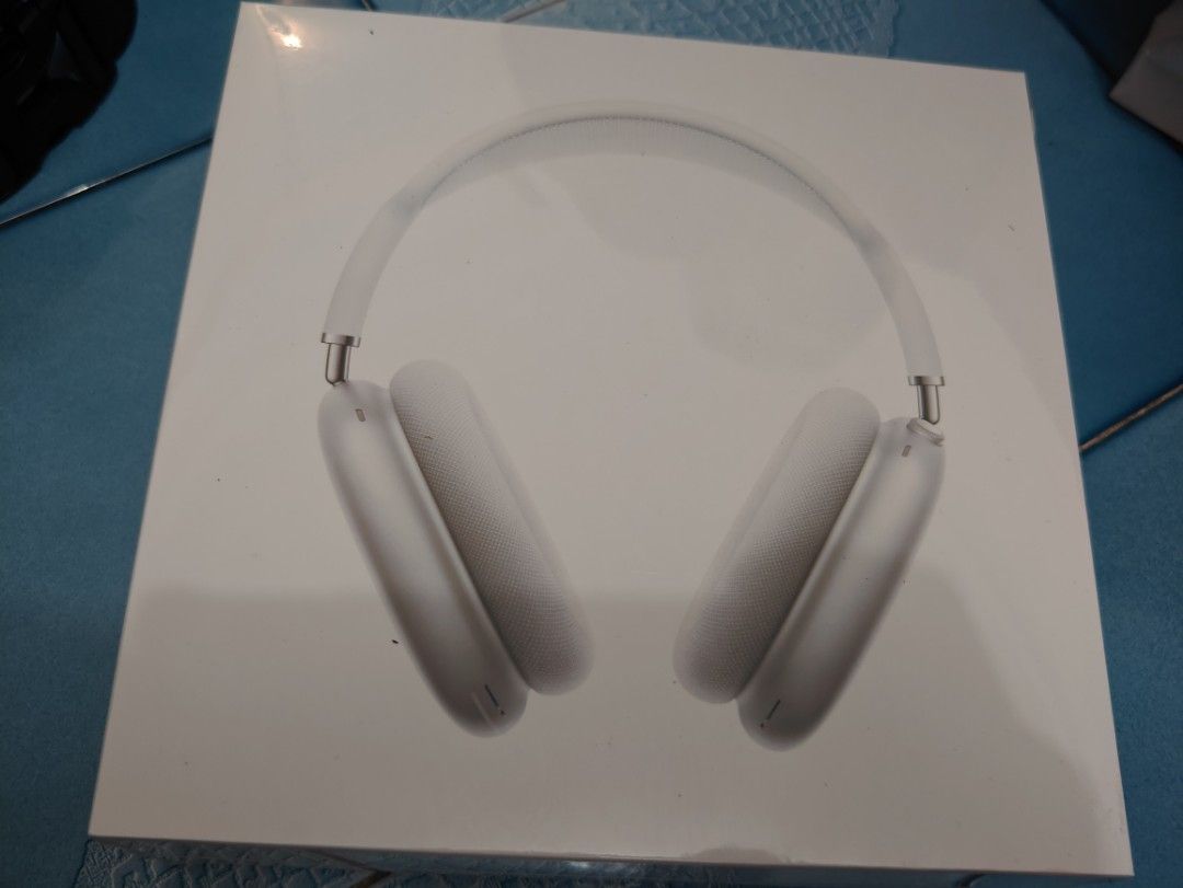 airpod max, Audio, Headphones & Headsets on Carousell