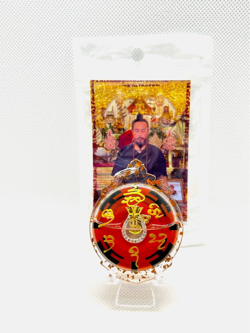 Archan Thep Wealth Fetching RED Chip, Hobbies & Toys, Memorabilia ...