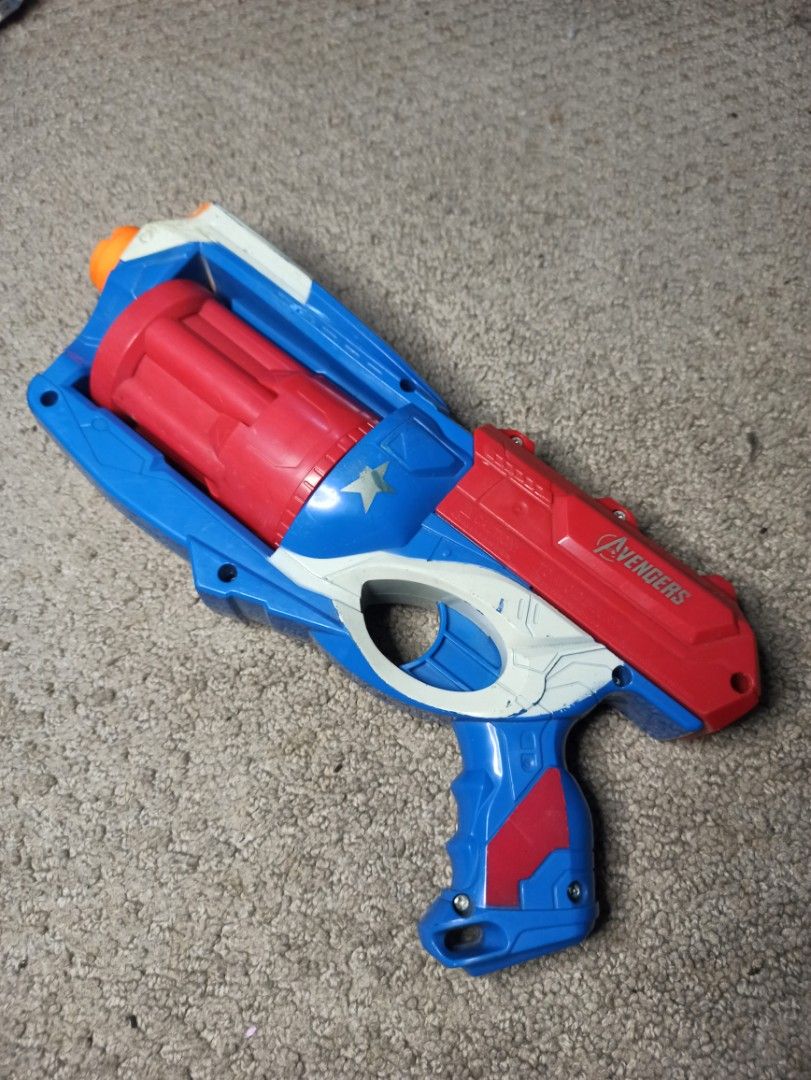 Avengers Captain America Nerf Blaster, Hobbies & Toys, Toys & Games on ...