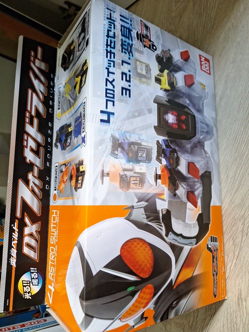 Bandai Kamen Rider Fourze Transformation Belt Dx Fourze Driver, Hobbies ...