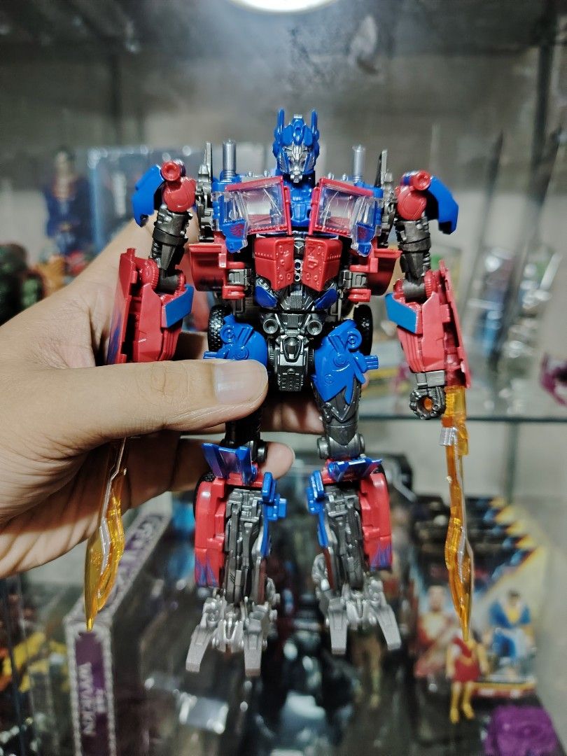 Beiwei Optimus Prime Figure, Hobbies & Toys, Toys & Games on Carousell