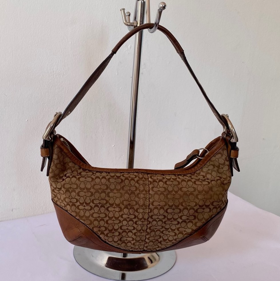 Coach Demi Signature Bag, Luxury, Bags & Wallets on Carousell