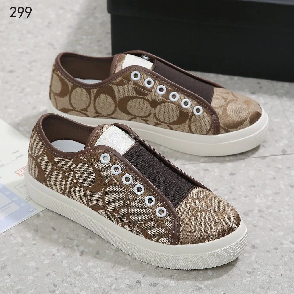 COACH SNEAKER SHOE, Women's Fashion, Footwear, Sneakers on Carousell