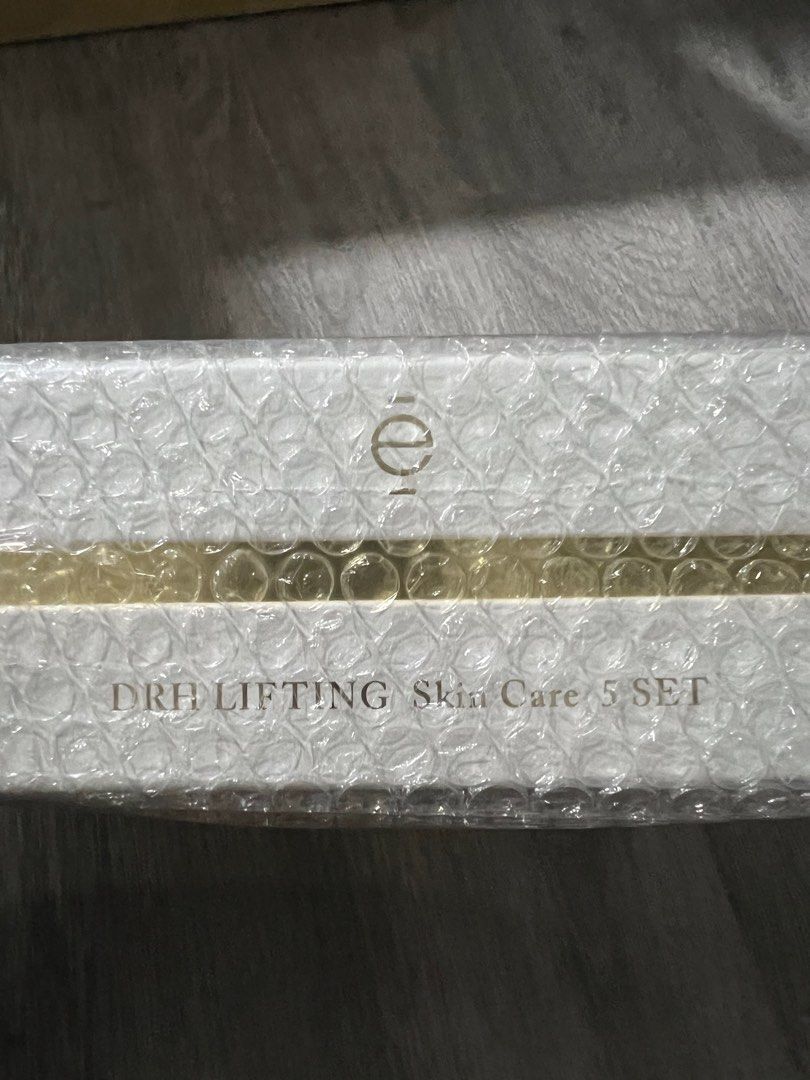 ECLACELL DRH LIFTING TRAVEL KIT, Beauty & Personal Care, Face, Face ...