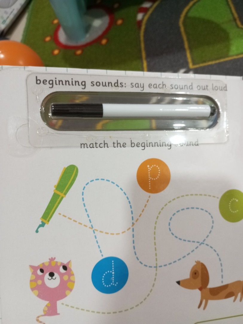 Let's Learn Phonics Book, Hobbies & Toys, Toys & Games on Carousell