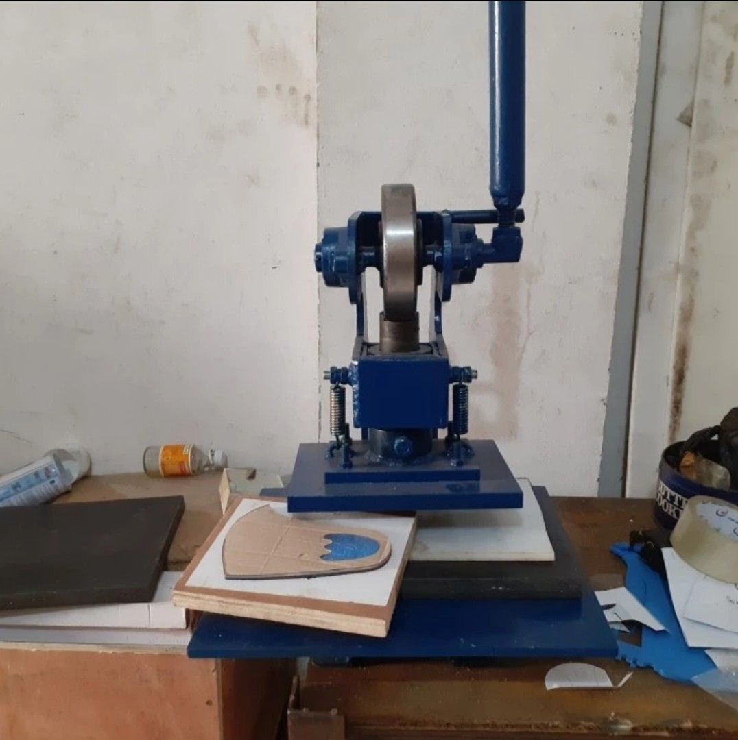 Mesin Press Pond Cutting 35x35cm, Serba Serbi, Preorder di Carousell