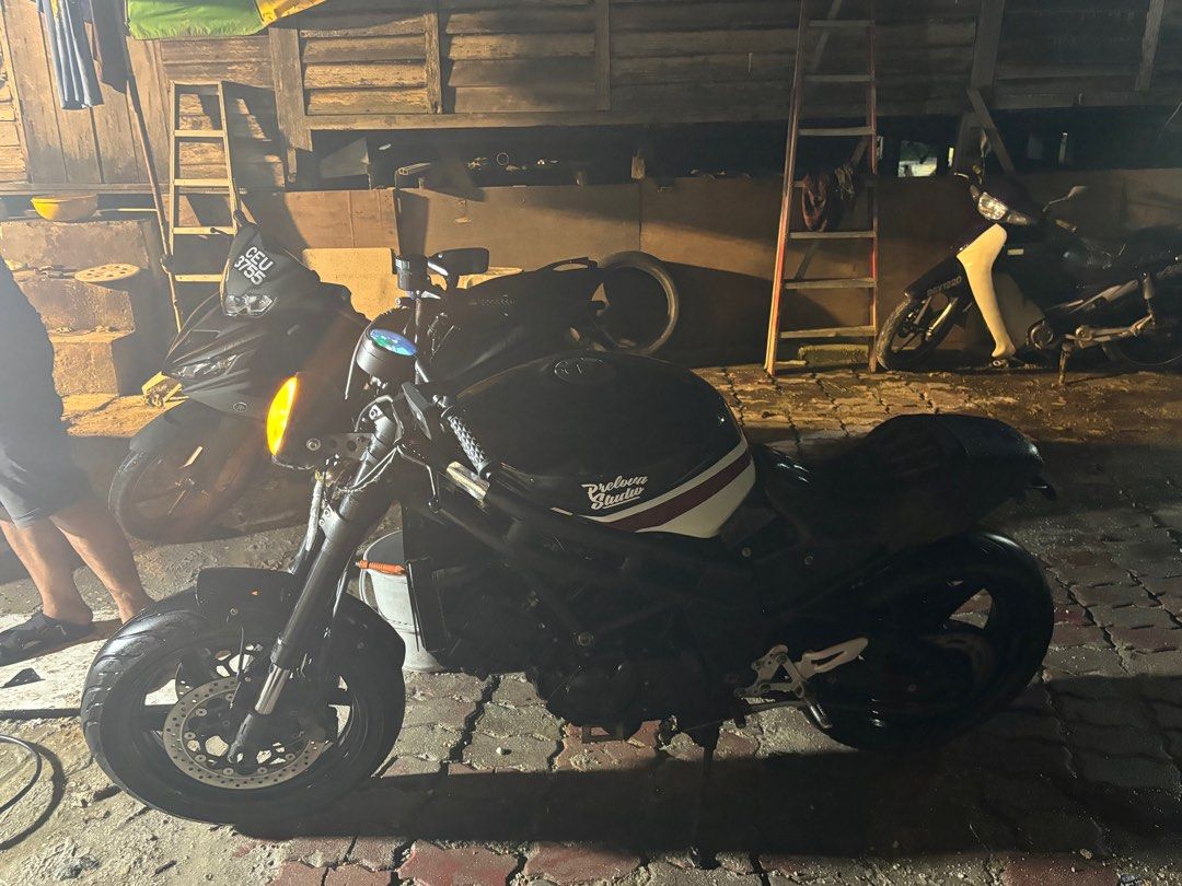 Naza Blade 650 cc Custom Cafe Racer, Motorbikes on Carousell