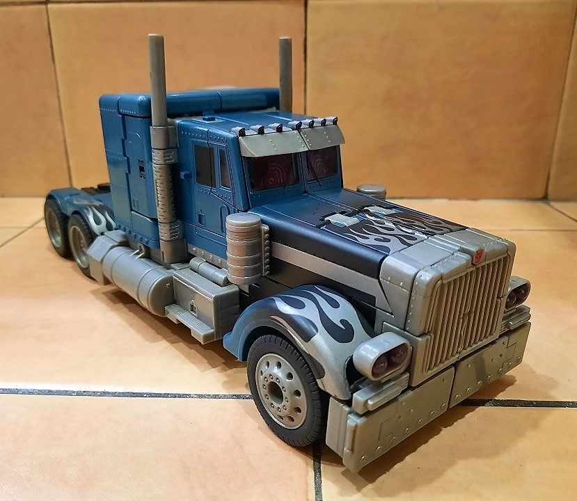 NIGHTWATCH OPTIMUS PRIME - 2007 Hasbro Transformers The Movie Leader ...