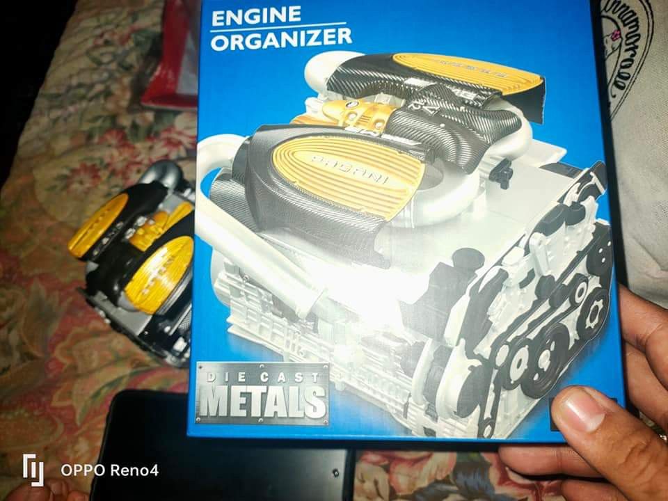 Pagani Mercedes AMG M158 engine, Hobbies & Toys, Memorabilia ...